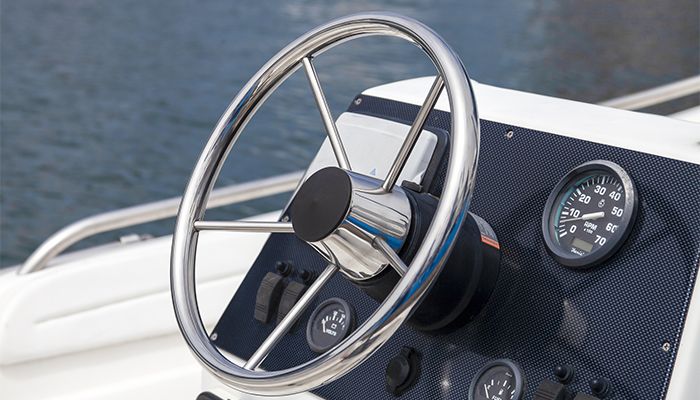 How to Choose the Right Steering Wheel for Your Boat
